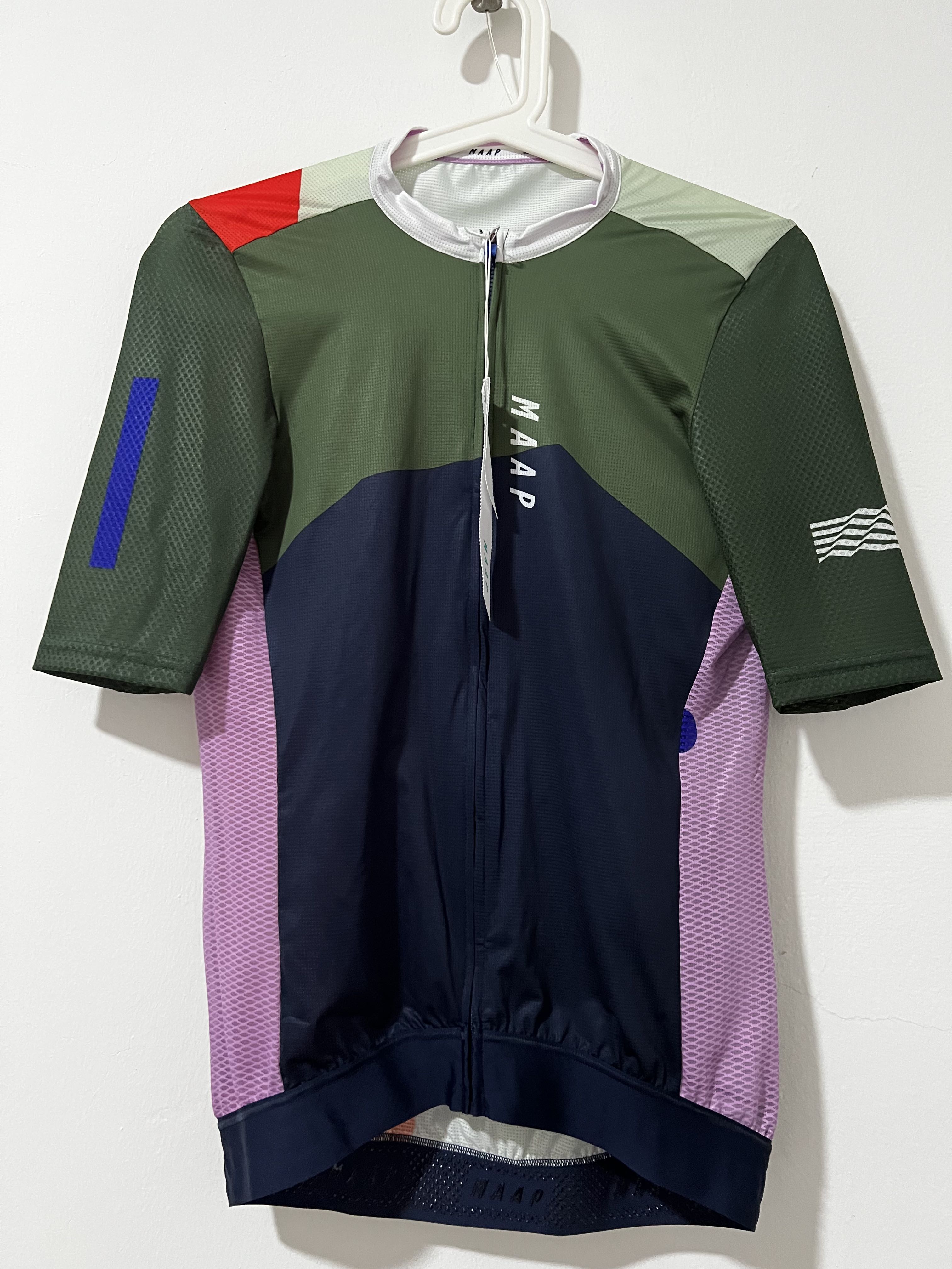 MAAP Vector Pro Jersey 2.0 (Navy), Men's Fashion, Activewear on Carousell