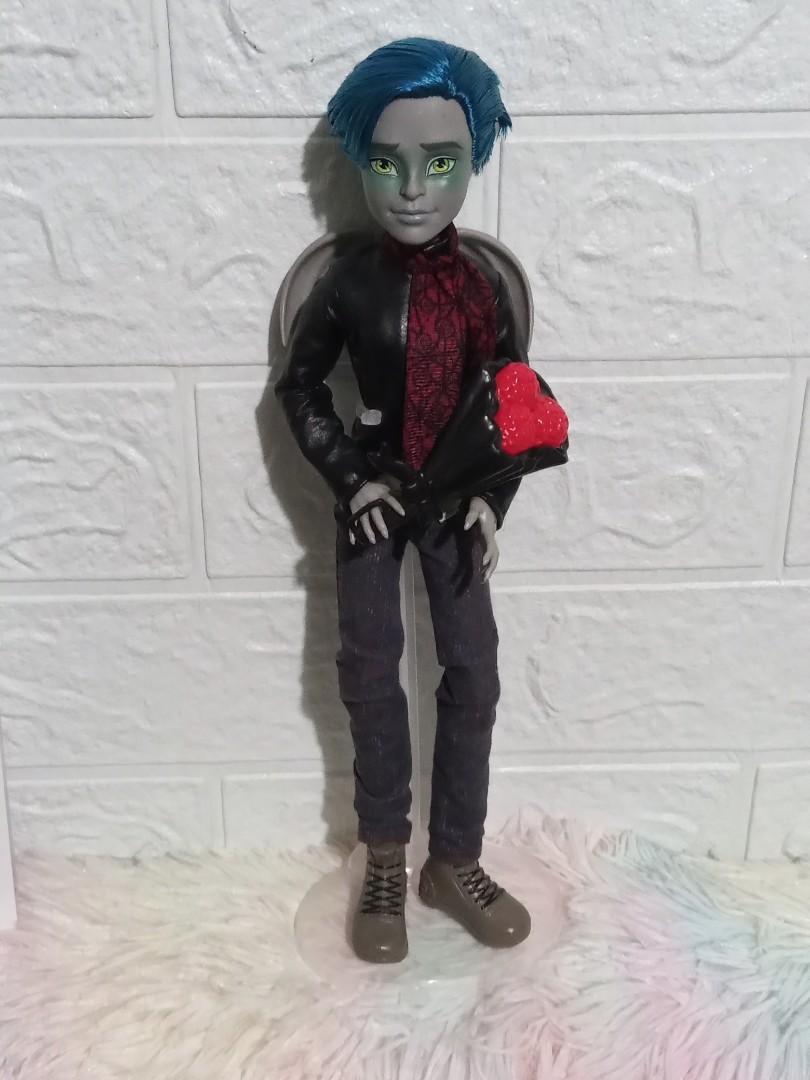 monster high garrot doll, Hobbies & Toys, Toys & Games on Carousell