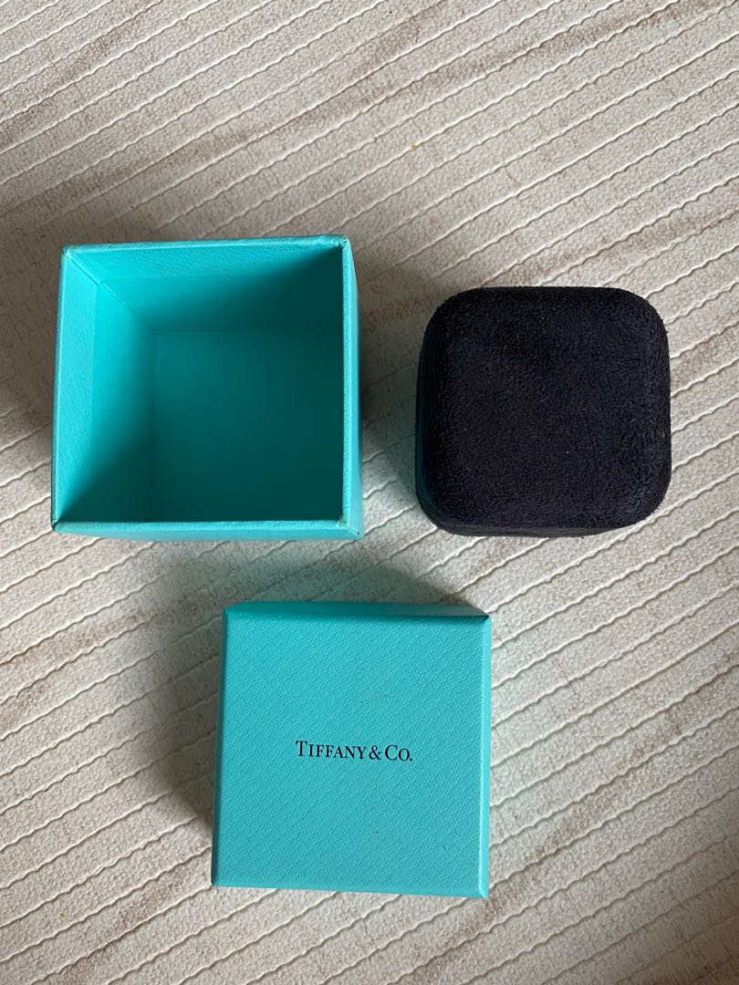 Original Tiffany & Co. Box, Women's Fashion, Jewelry & Organisers ...