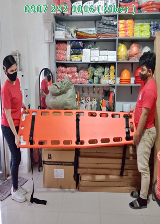 Plastic spine board w/strap 7, Commercial & Industrial, Construction ...