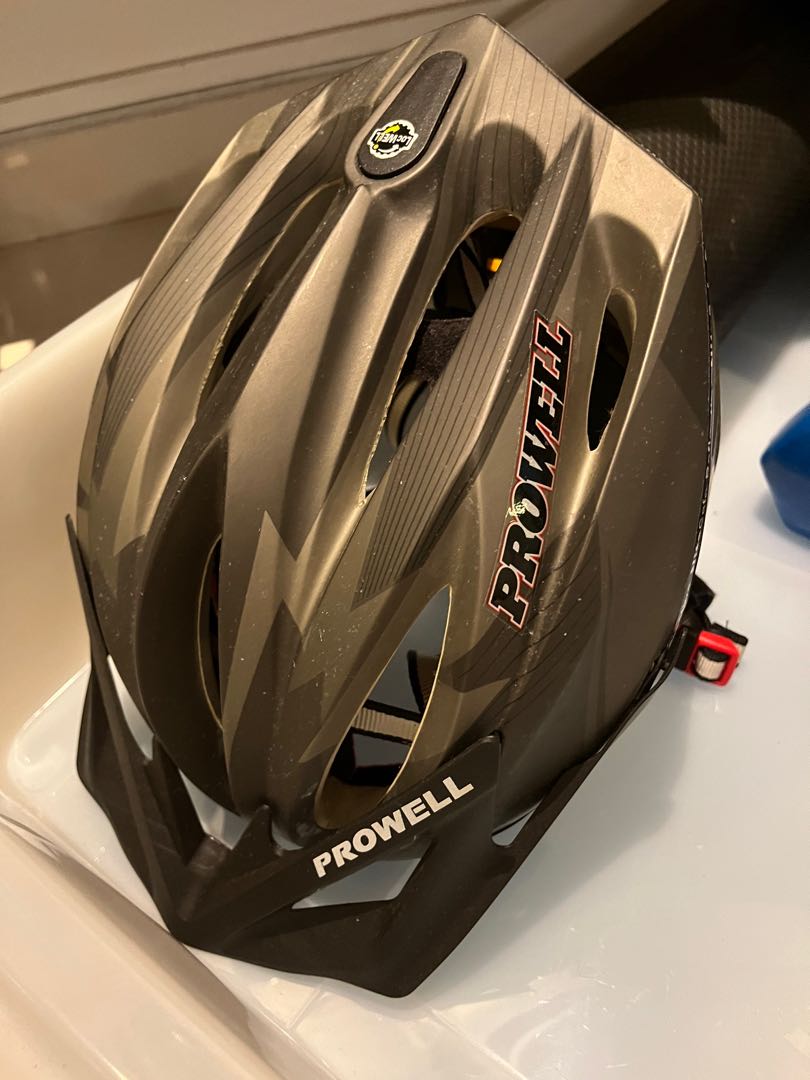 Prowell Bicycle Helmet (L size for men), Sports Equipment, Bicycles ...