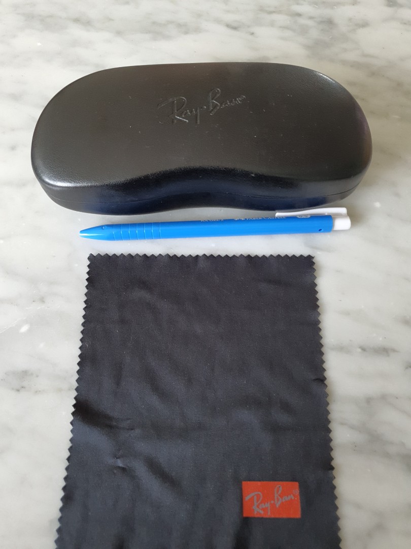 Ray Ban - original spectacle case (never used!), Men's Fashion, Watches ...