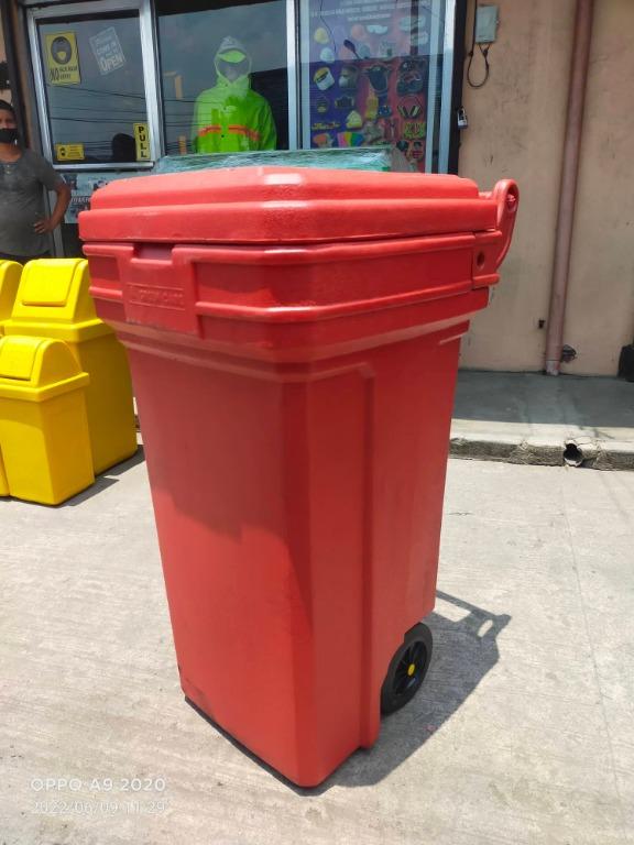 roller king 250L trash bin 250, Furniture & Home Living, Cleaning ...