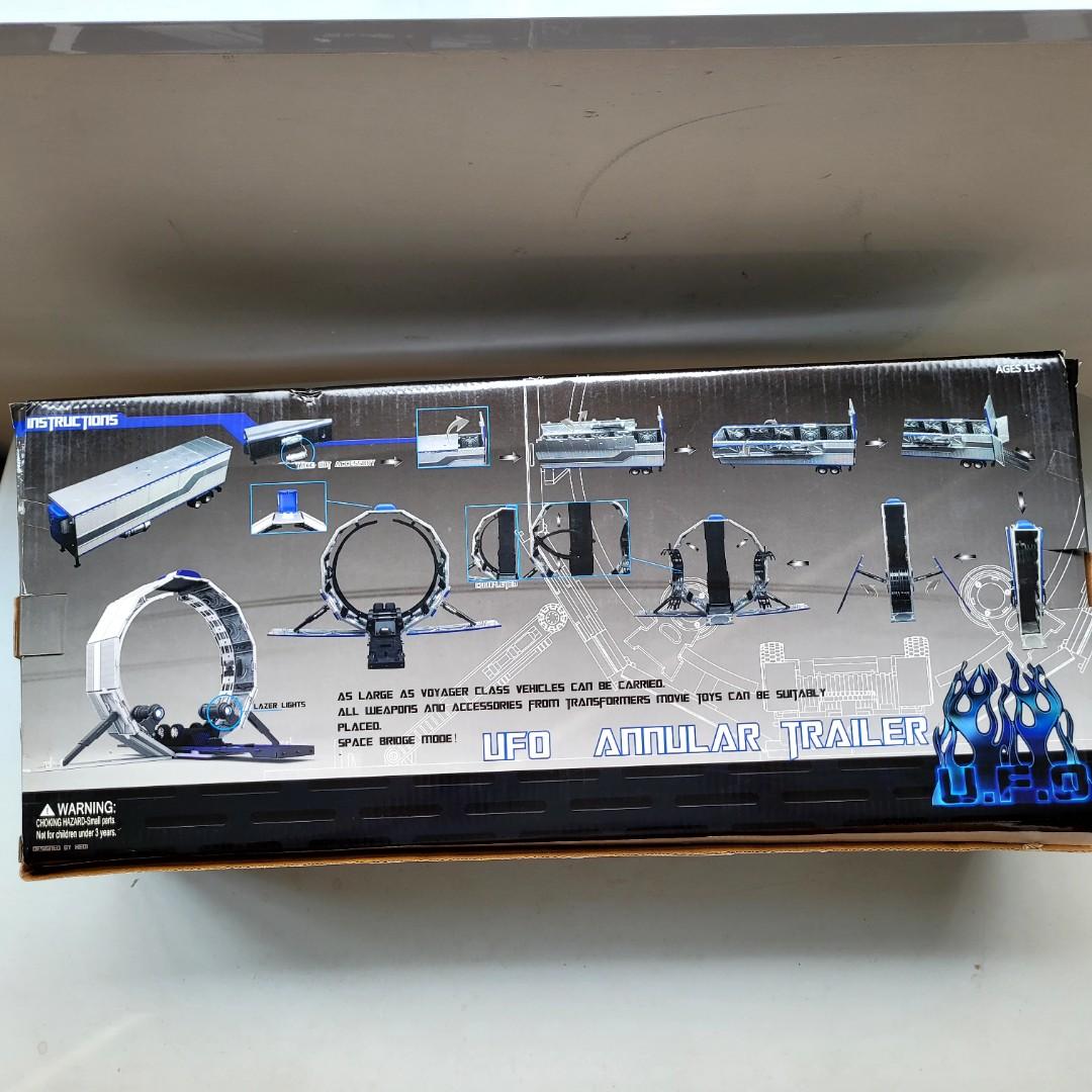 Transformers UFO Annular Trailer with weapons (for leader class optimus ...