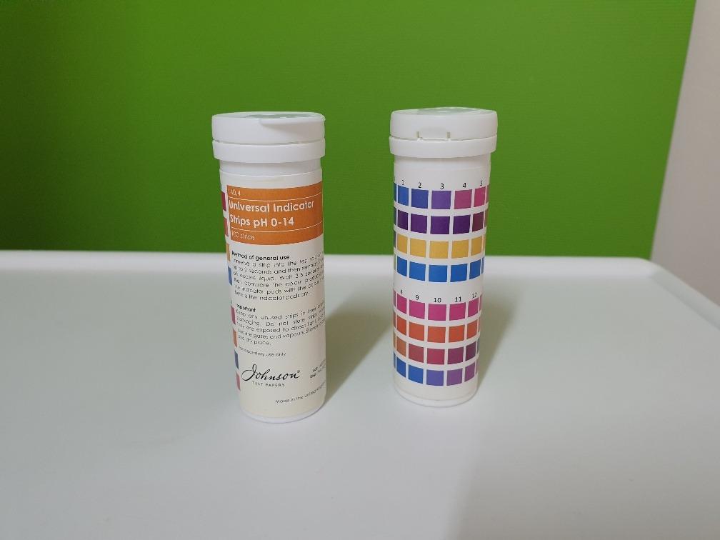 Universal Indicator Strips pH 0-14, Health & Nutrition, Medical ...