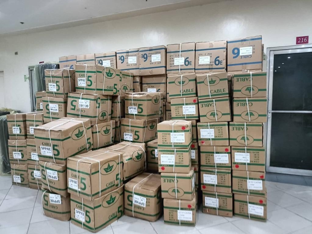 AD-LINK UTP CABLE CAT5E/CAT6E CCA/PURE COPPER, Computers & Tech, Parts ...