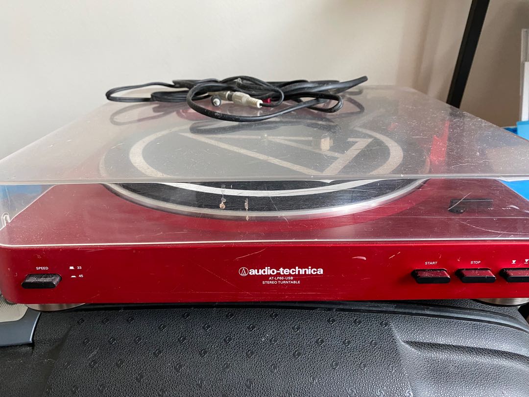 AT LP60 Turntable, Audio, Other Audio Equipment on Carousell
