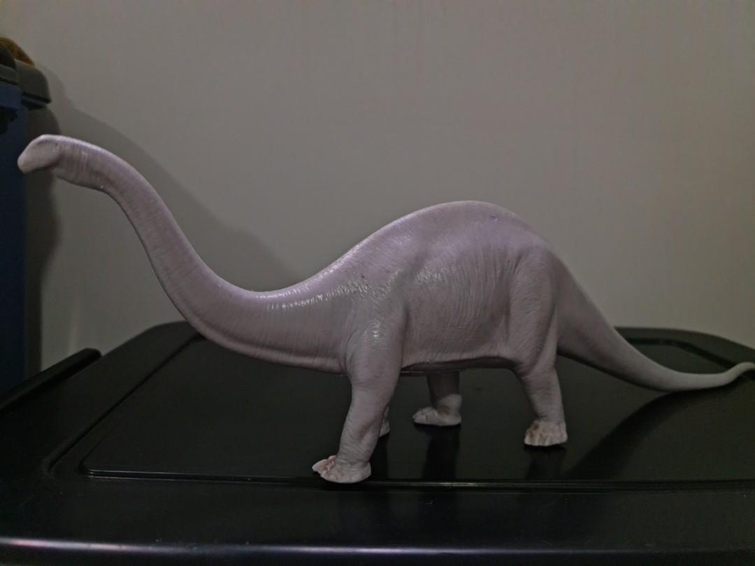 20cm brontosaurus apatosaurus british museum 1987 invicta, Hobbies ...