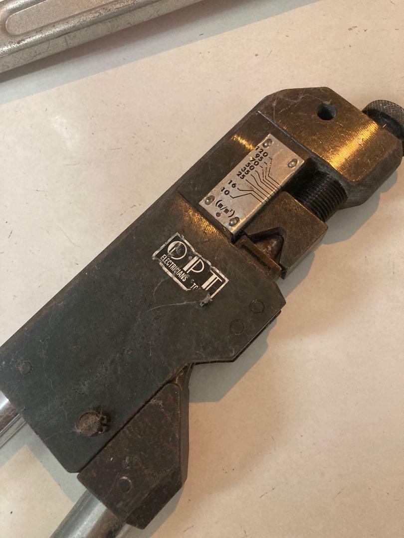 Cable cutter / cable Tong, Furniture & Home Living, Home Improvement ...