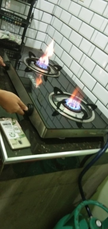 Fukuda Double Burner Gas Stove Glass Top, Furniture & Home Living ...