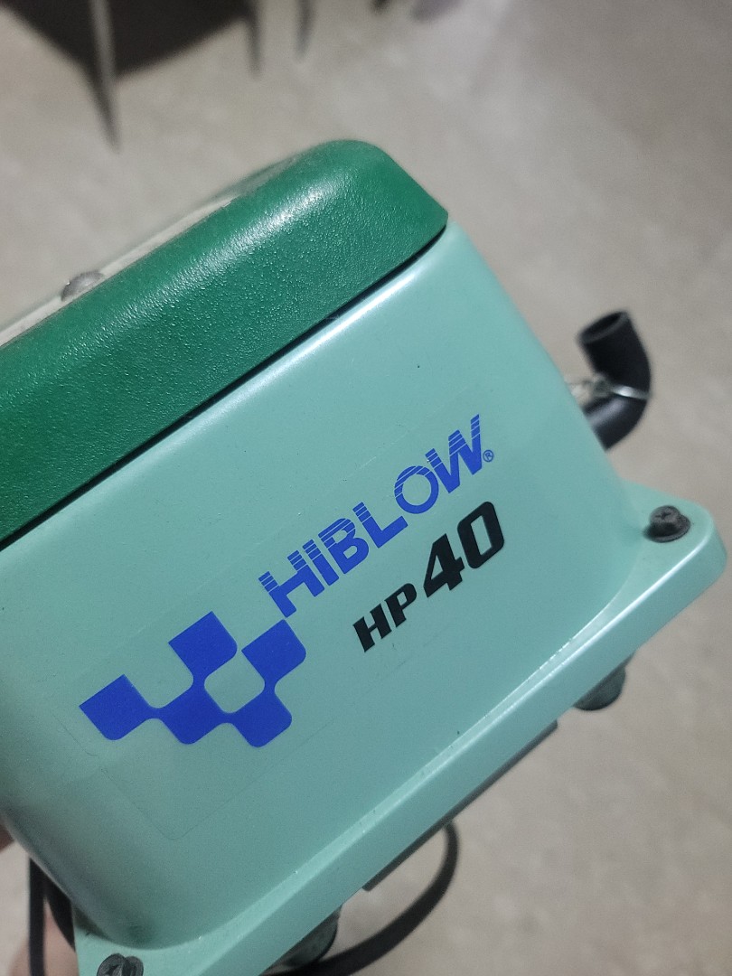 Hiblow 40, Pet Supplies, Homes & Other Pet Accessories on Carousell