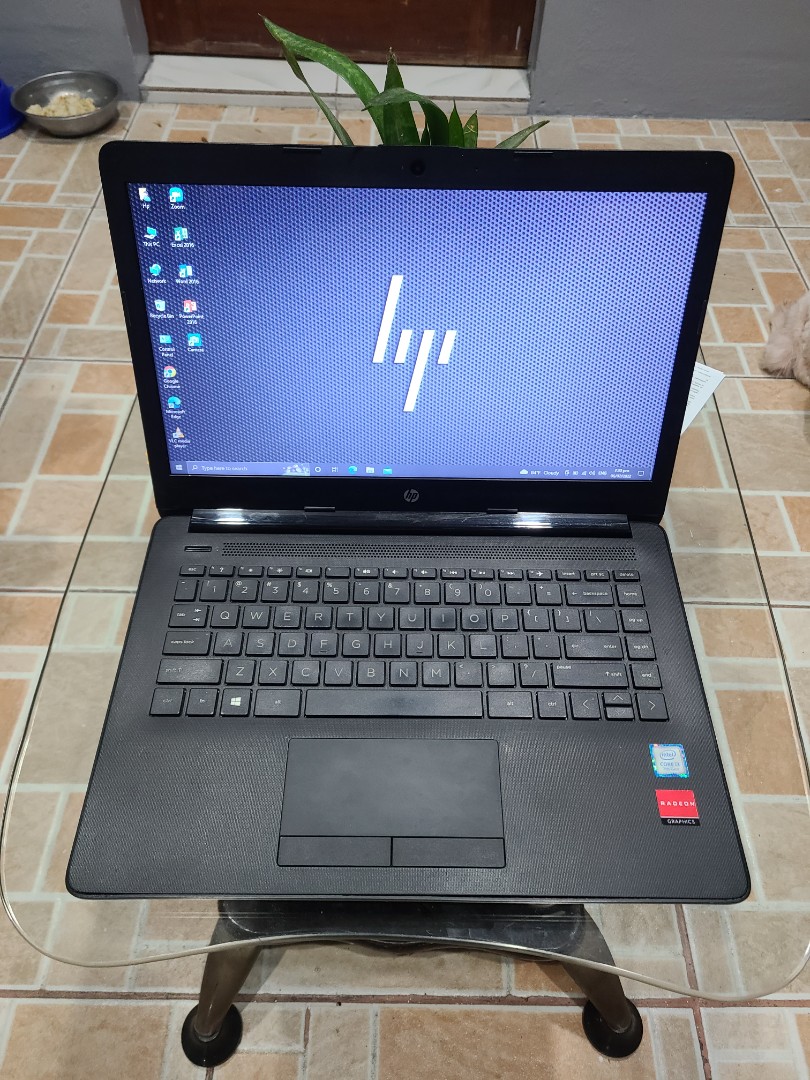 Hp i3 7th gen dual graphics with amd radeon graphics, Computers & Tech ...