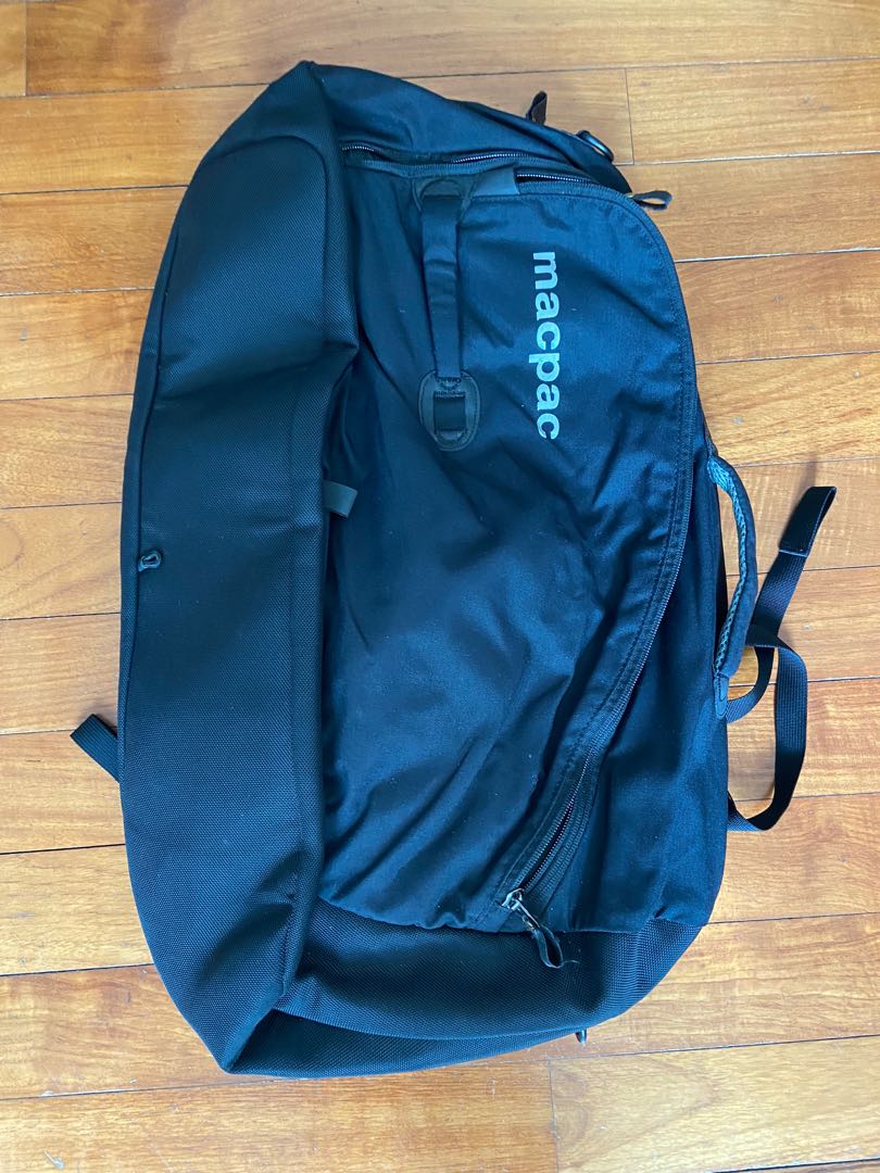 MacPac, Men's Fashion, Bags, Backpacks on Carousell