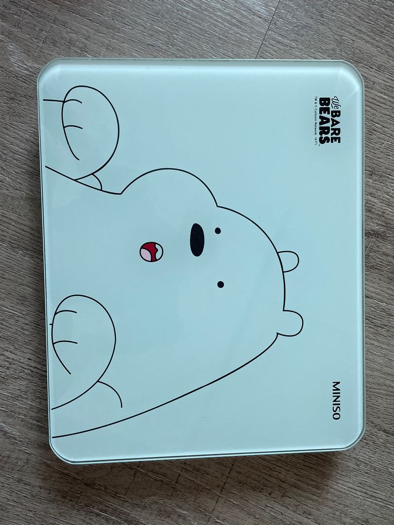 miniso weighing scale, Beauty & Personal Care, Bath & Body, Bath on ...