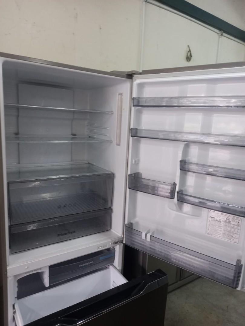 Panasonic inverter 5 star fridge 551 litters, TV & Home Appliances ...