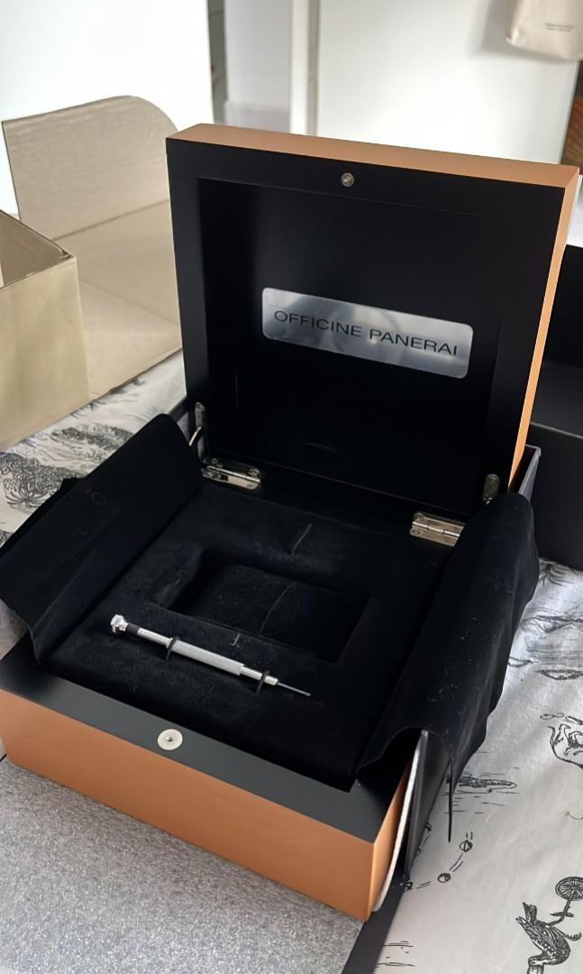 Panerai PAM 177 Titanium 44m, Men's Fashion, Watches & Accessories ...