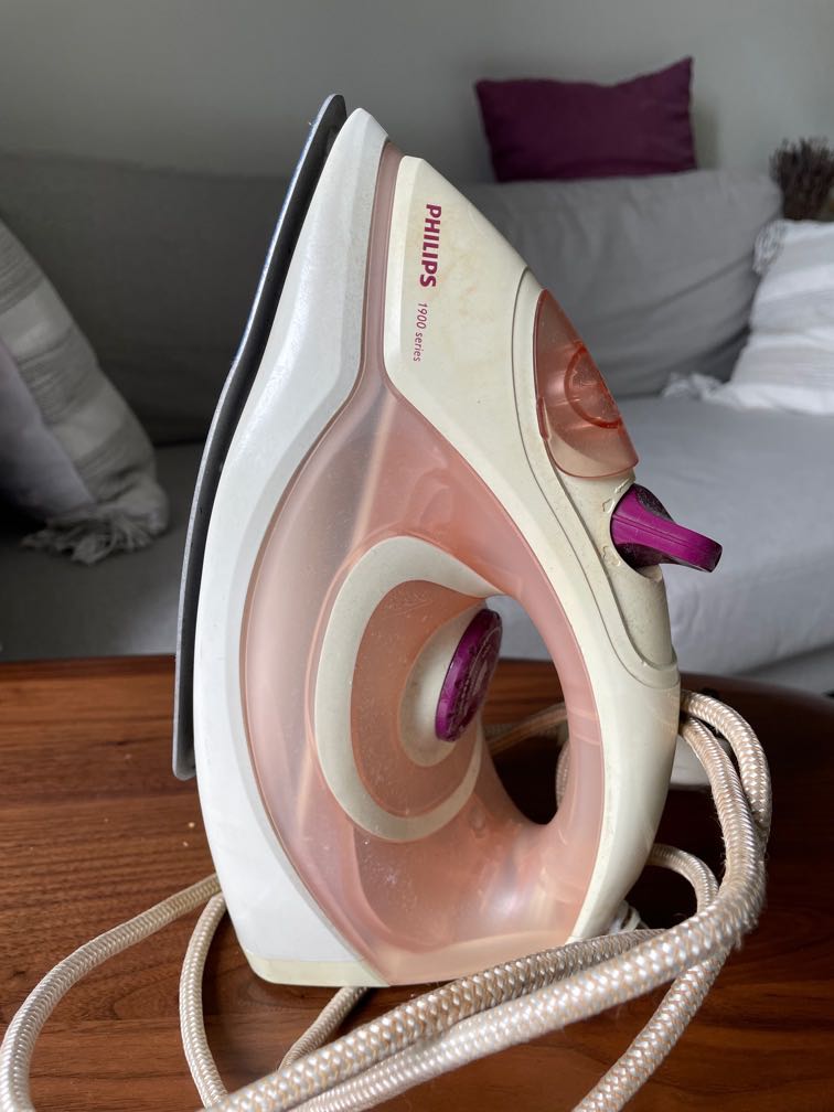 Philips Iron, TV & Home Appliances, Irons & Steamers on Carousell