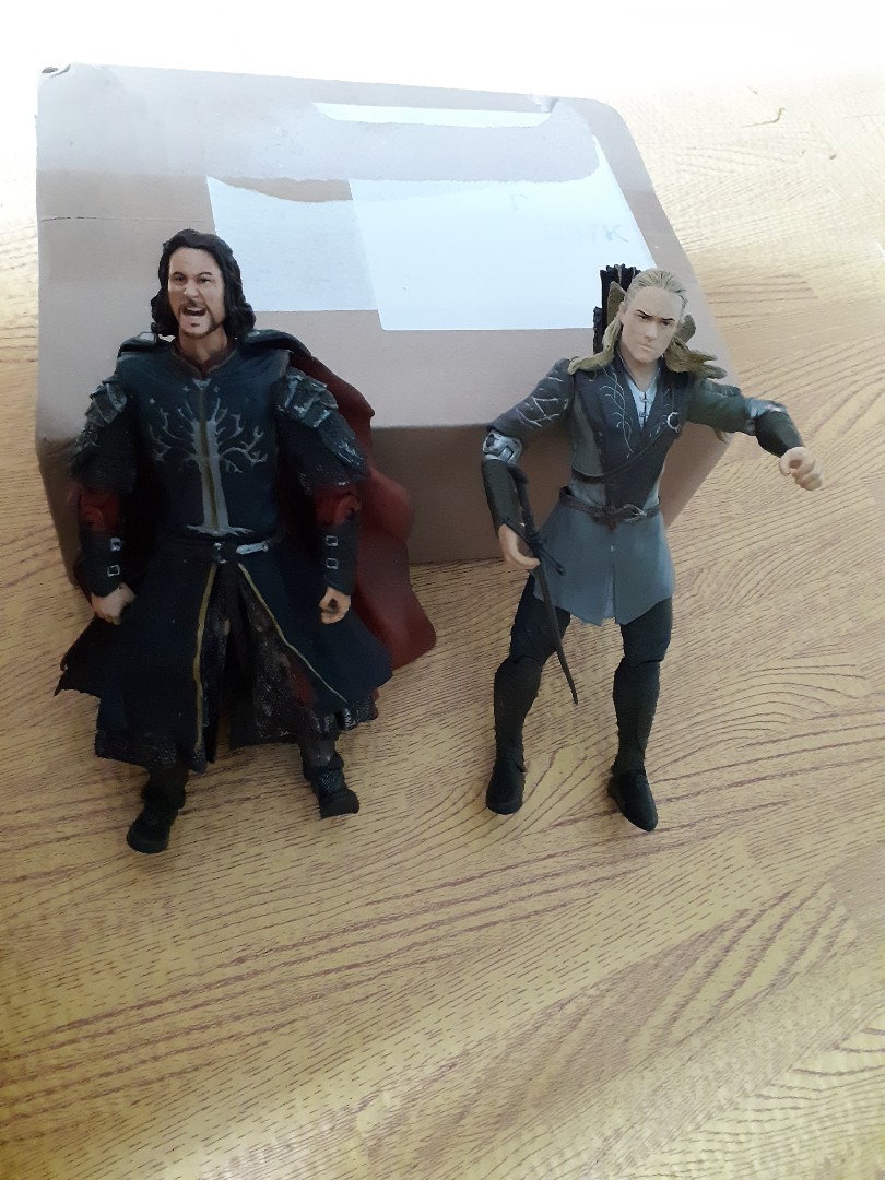 Set of 2 Action figures, Hobbies & Toys, Memorabilia & Collectibles ...