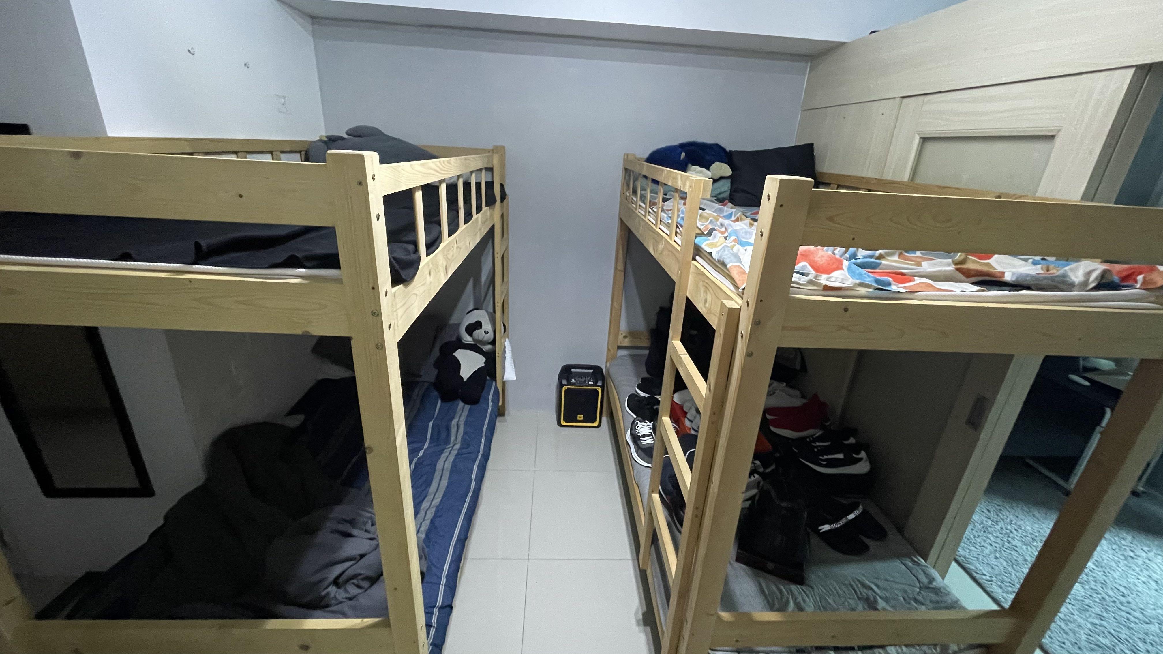 SMDC LIGHT 1BR MALE BED SPACER, Property, Rentals, Room Rentals on ...