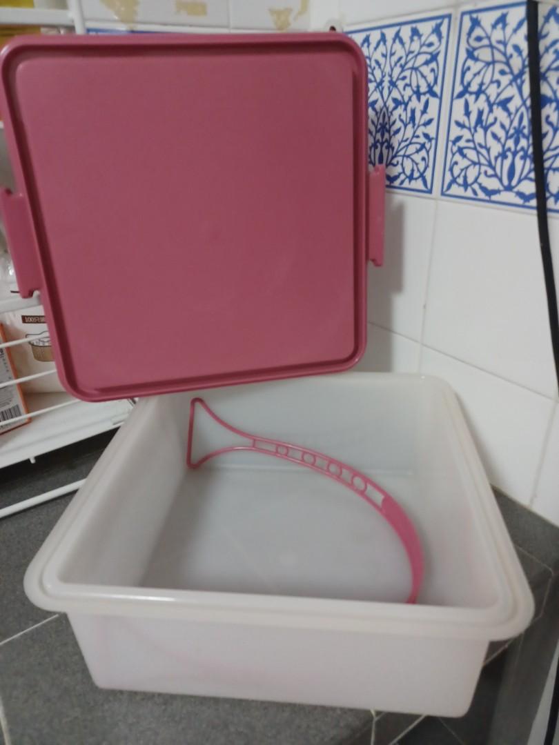 Tupperware mega keeper 10.5L cake box container, Furniture & Home ...