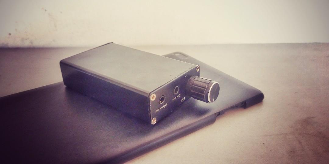 Walnut V2s - HiRes Digital Audio Player, Audio, Portable Music Players ...