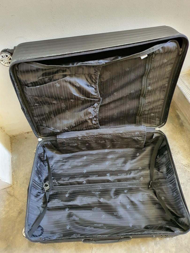 30 inch Santa Barbara Big Luggage, Hobbies & Toys, Travel, Luggage on ...