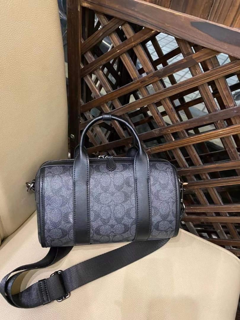 CA186 Gotham Duffle 24 in Signature Canvas, Women's Fashion, Bags ...
