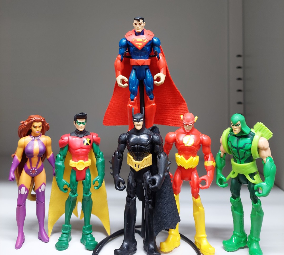 DC Super Heroes Unlimited Action Figure Set with Superman and Batman ...