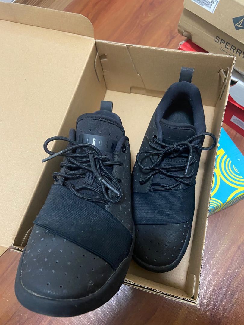 AUTHENTIC Jordan 4Y, Men's Fashion, Footwear, Sneakers on Carousell