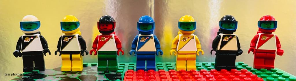 Lego Space Futuron Minifigures Set (Vintage), Hobbies & Toys, Toys ...