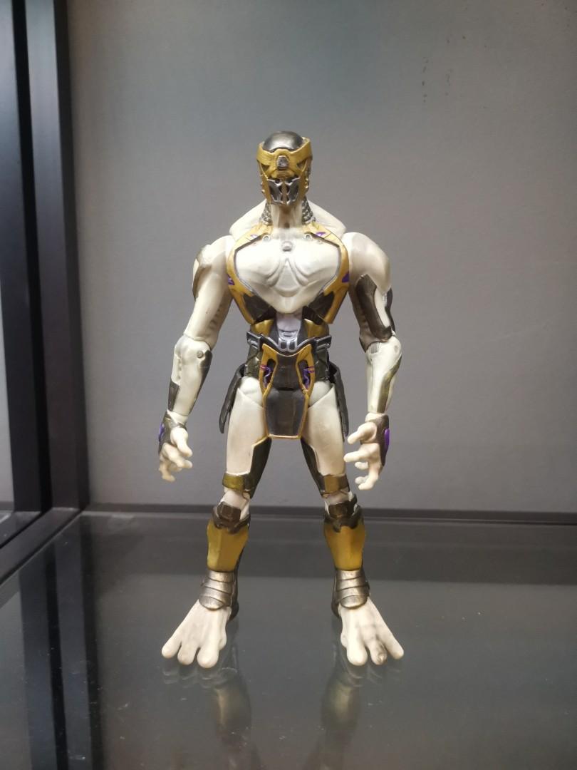 Marvel select legends chitauri avengers, Hobbies & Toys, Toys & Games ...