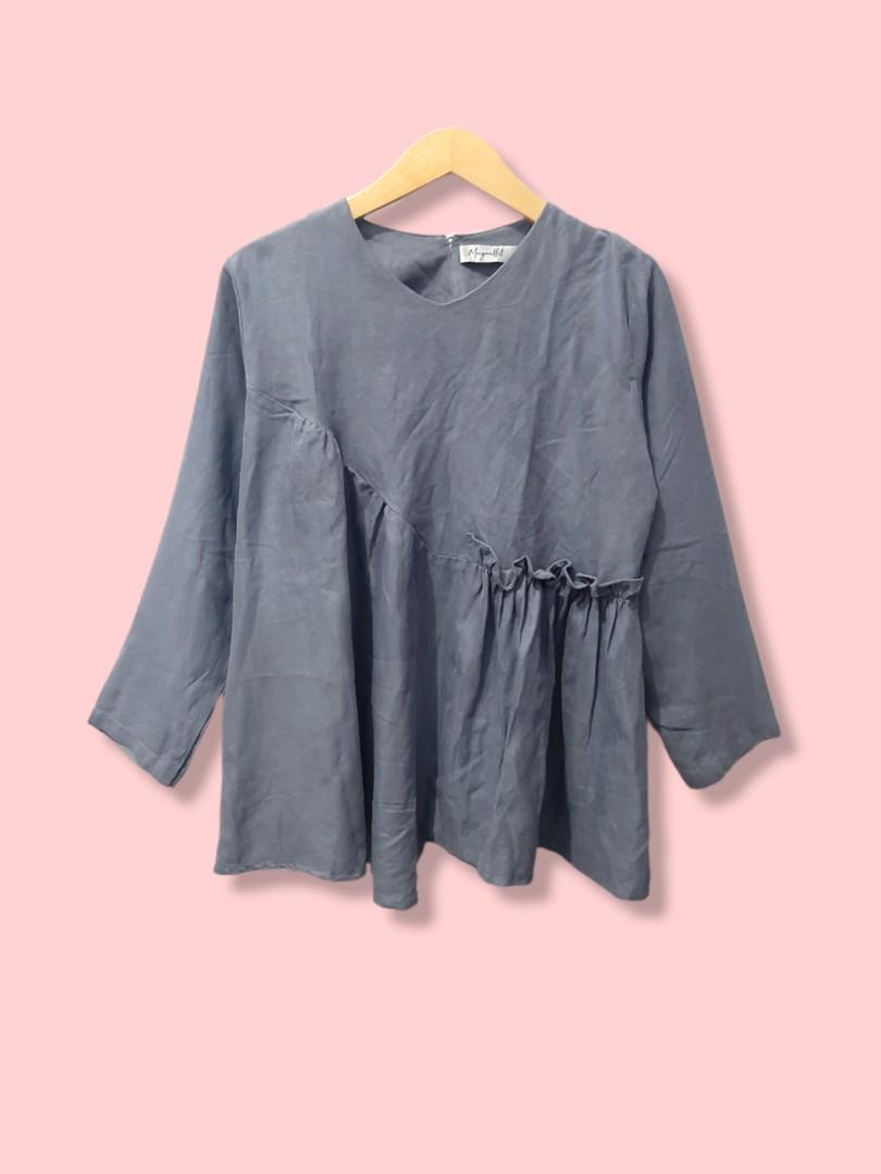 Mayoutfit, Fesyen Wanita, Pakaian Wanita, Atasan di Carousell