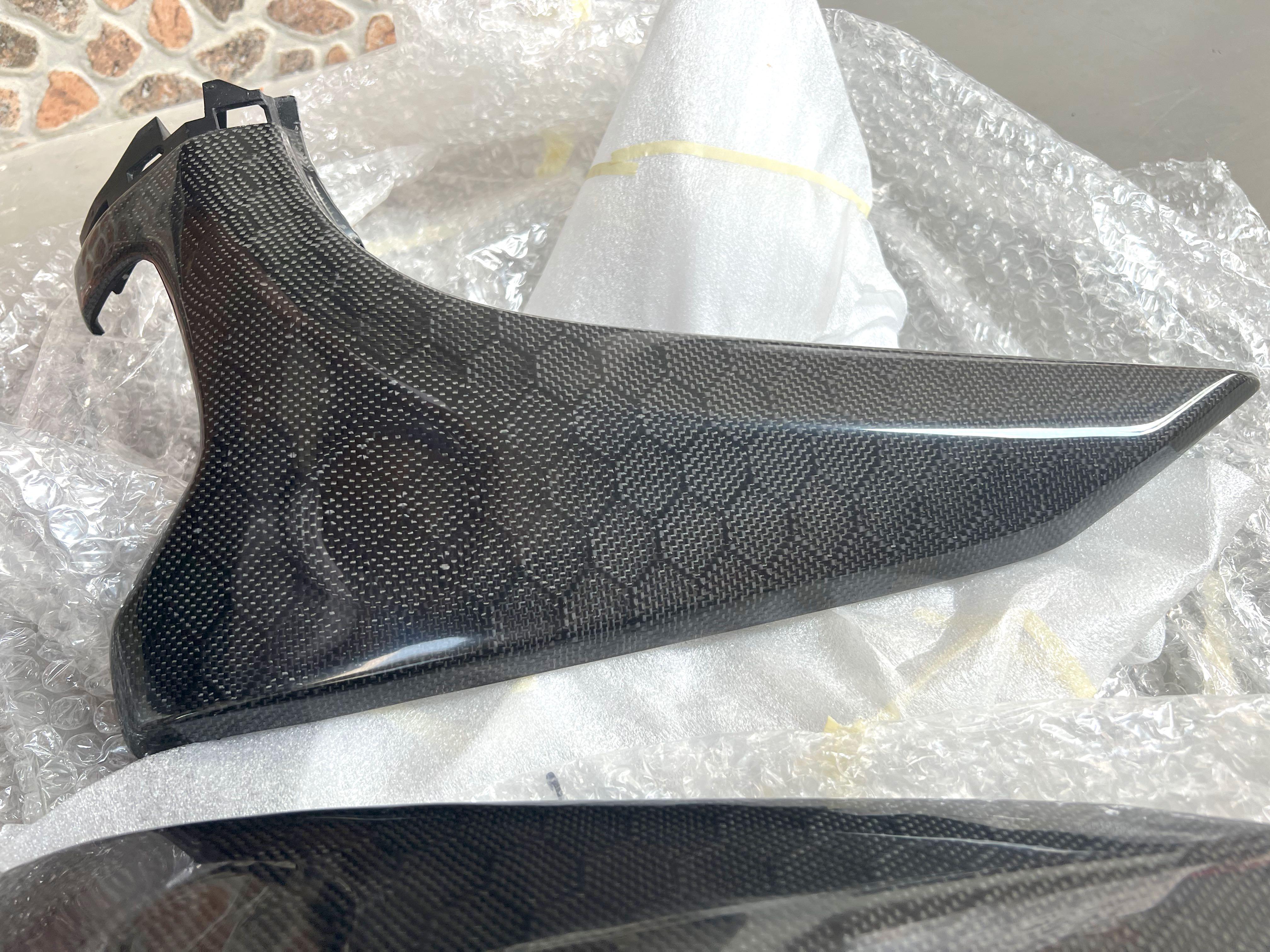 Nmax v2 front panel honeycomb carbon, Motorcycles, Motorcycle ...