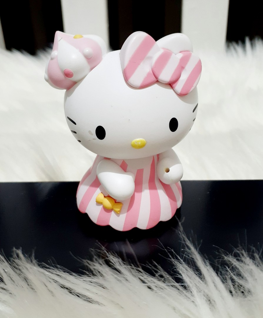 Popmart Hello Kitty, Hobbies & Toys, Toys & Games on Carousell