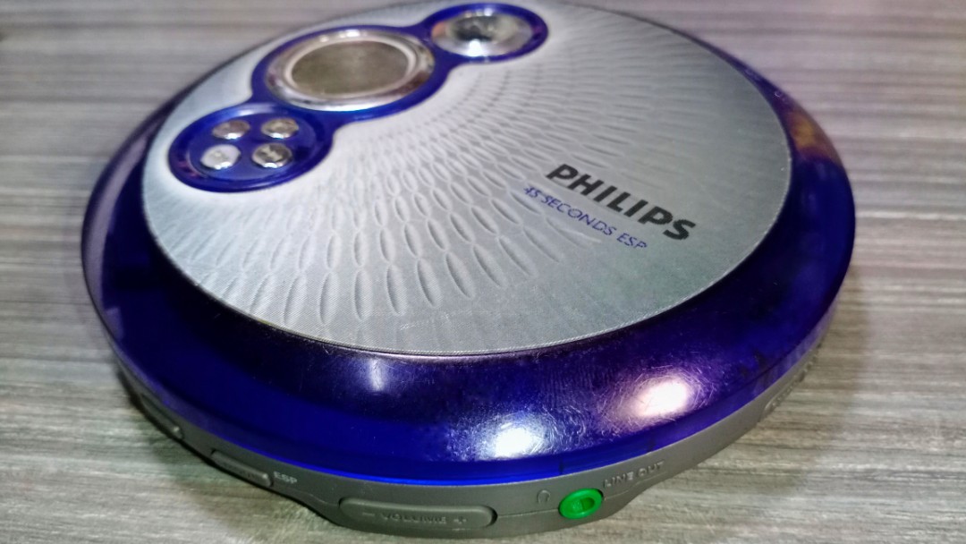 Portable CD Player Philips, Audio, Portable Music Players on Carousell
