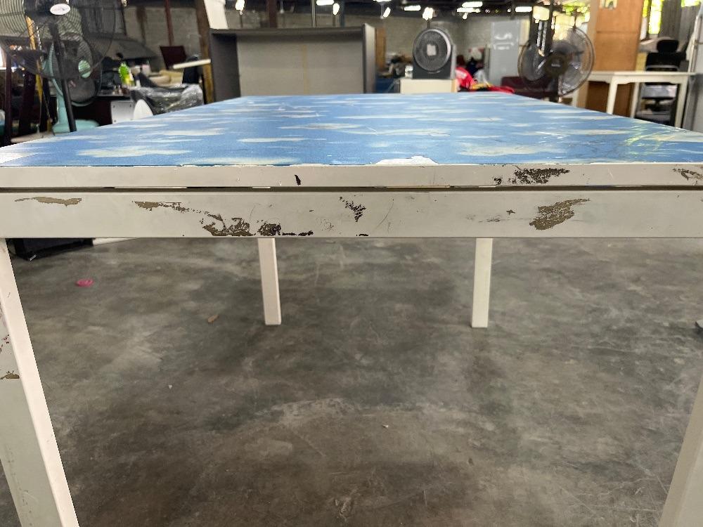 Rectangular Working Table White Colour / Meja Kerja Segi Empat Warna ...