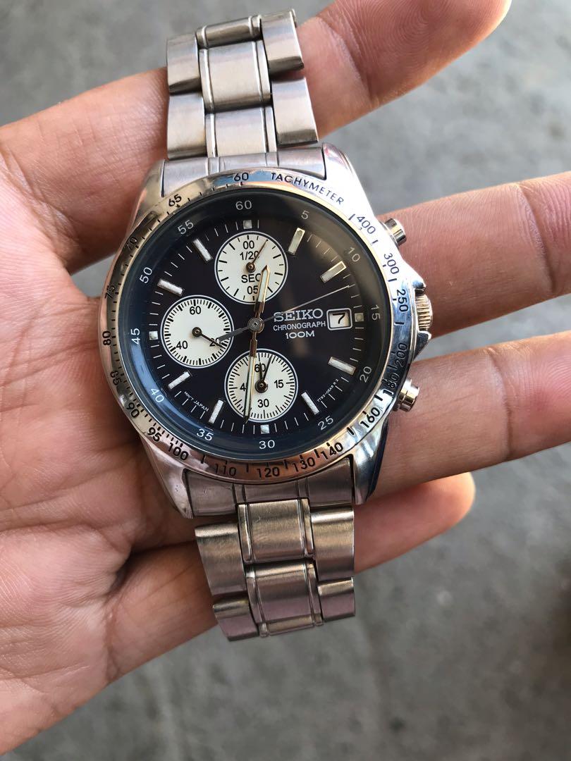 Seiko Chronograph Dark Blue Dial, Men's Fashion, Watches & Accessories, Watches on Carousell
