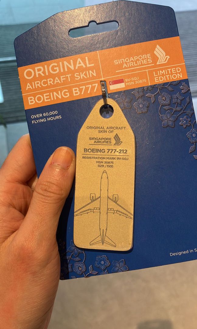 SIA Aviation Tag, Hobbies & Toys, Memorabilia & Collectibles, Vintage ...