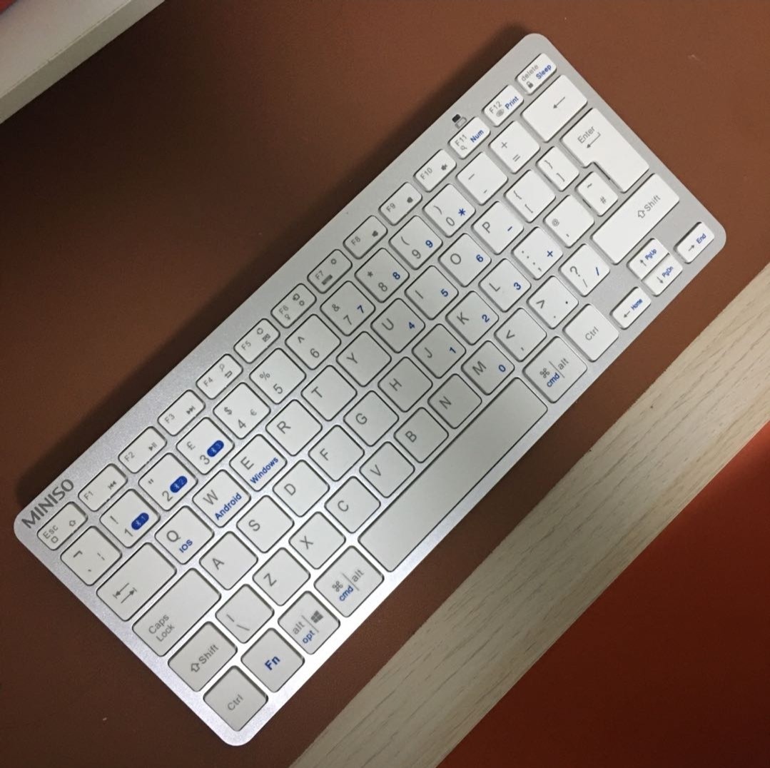 *SILVER* Miniso BT Keyboard Multi-Platform (iOS, Android, Windows, Mac ...
