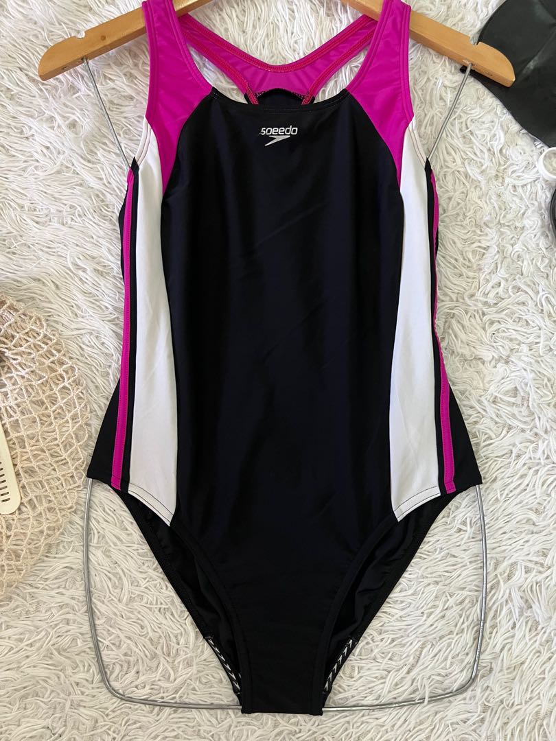 Speedo Swimsuit Size 16, Women's Fashion, Swimwear, Bikinis & Swimsuits ...