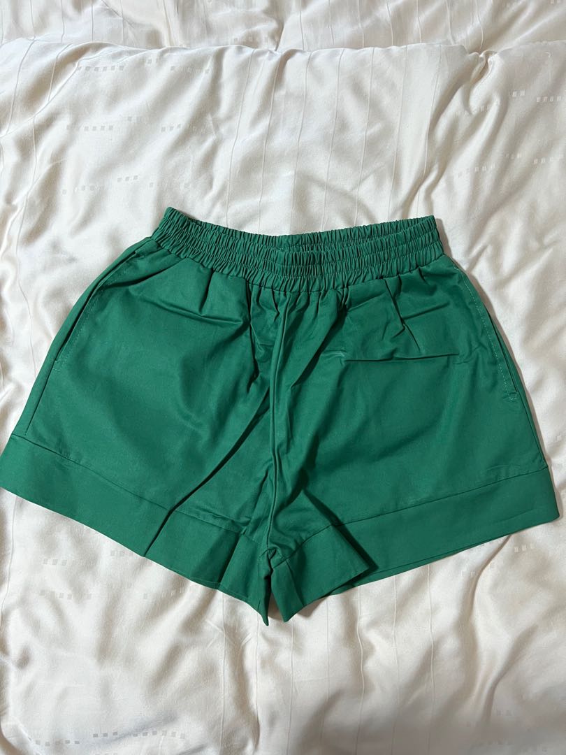 Stretchable Forest Green Short, Women's Fashion, Bottoms, Shorts on ...