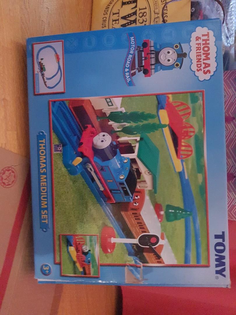 Tomy plarail thomas medium train set, Hobbies & Toys, Toys & Games on ...