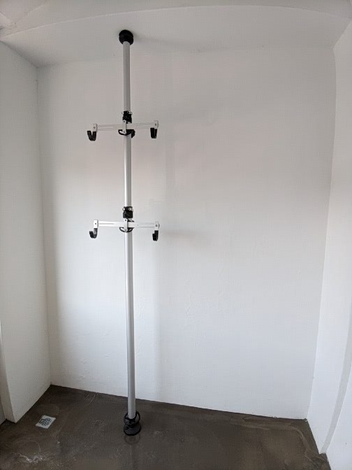 Vertical storage pole for 2 bicycles, Sports Equipment, Bicycles ...