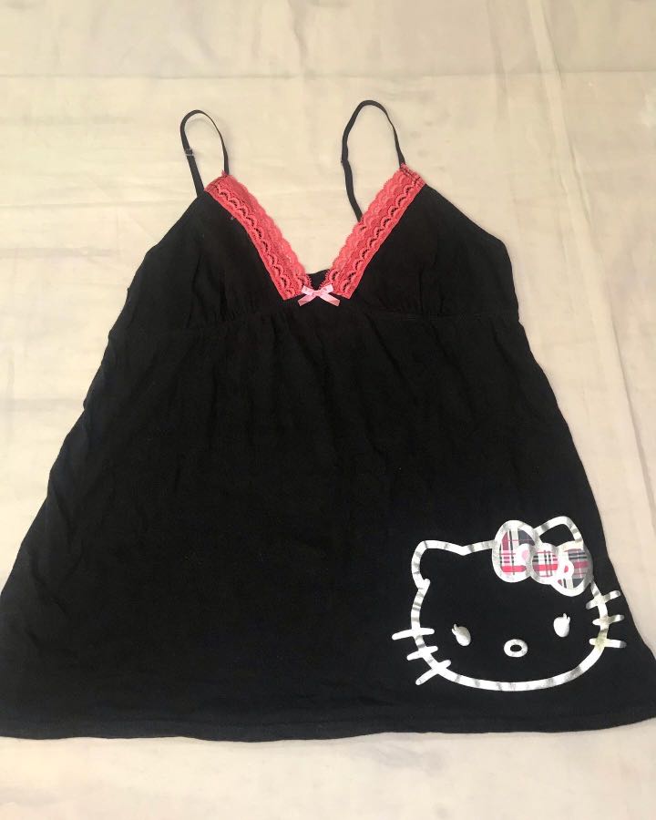Y2k hello kitty cami top, Women's Fashion, Tops, Sleeveless on Carousell