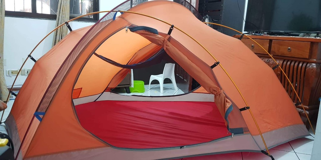 Apexus Camping Tent Preloved, Sports Equipment, Hiking & Camping on ...