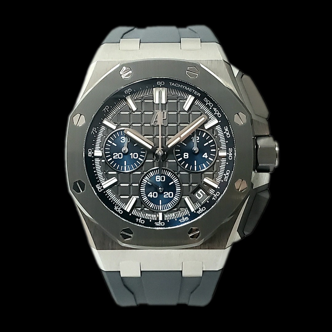 Audemars Piguet Royal Oak Offshore Chronograph Fly-Back 43 mm Model Ref. 26420IO in Titanium ...