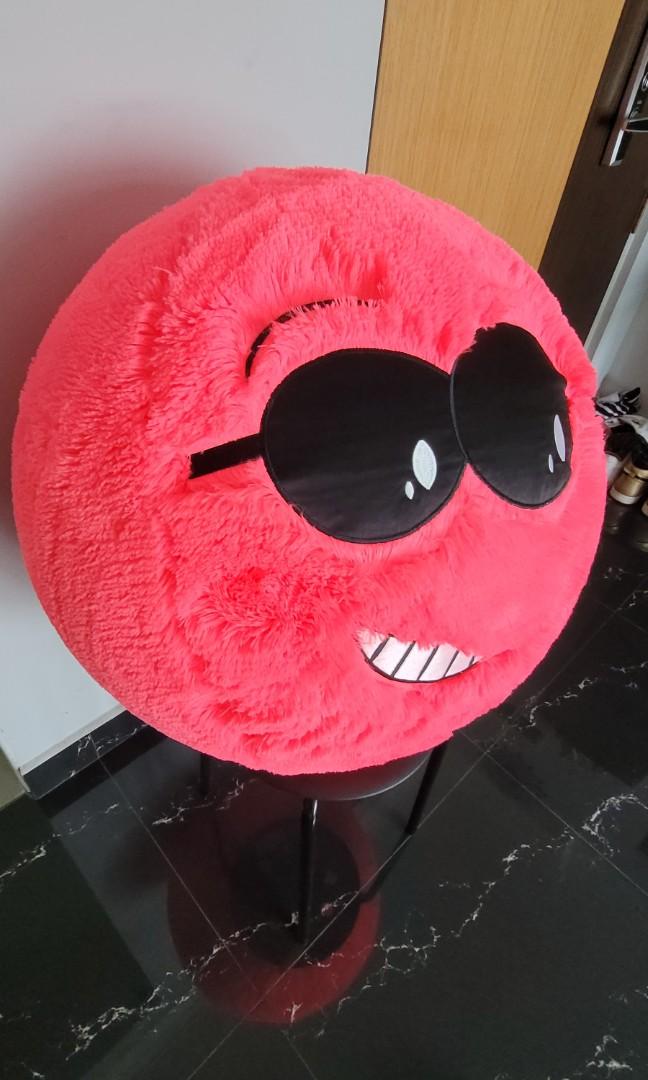 Big bouncing fur ball from USS, Hobbies & Toys, Toys & Games on Carousell