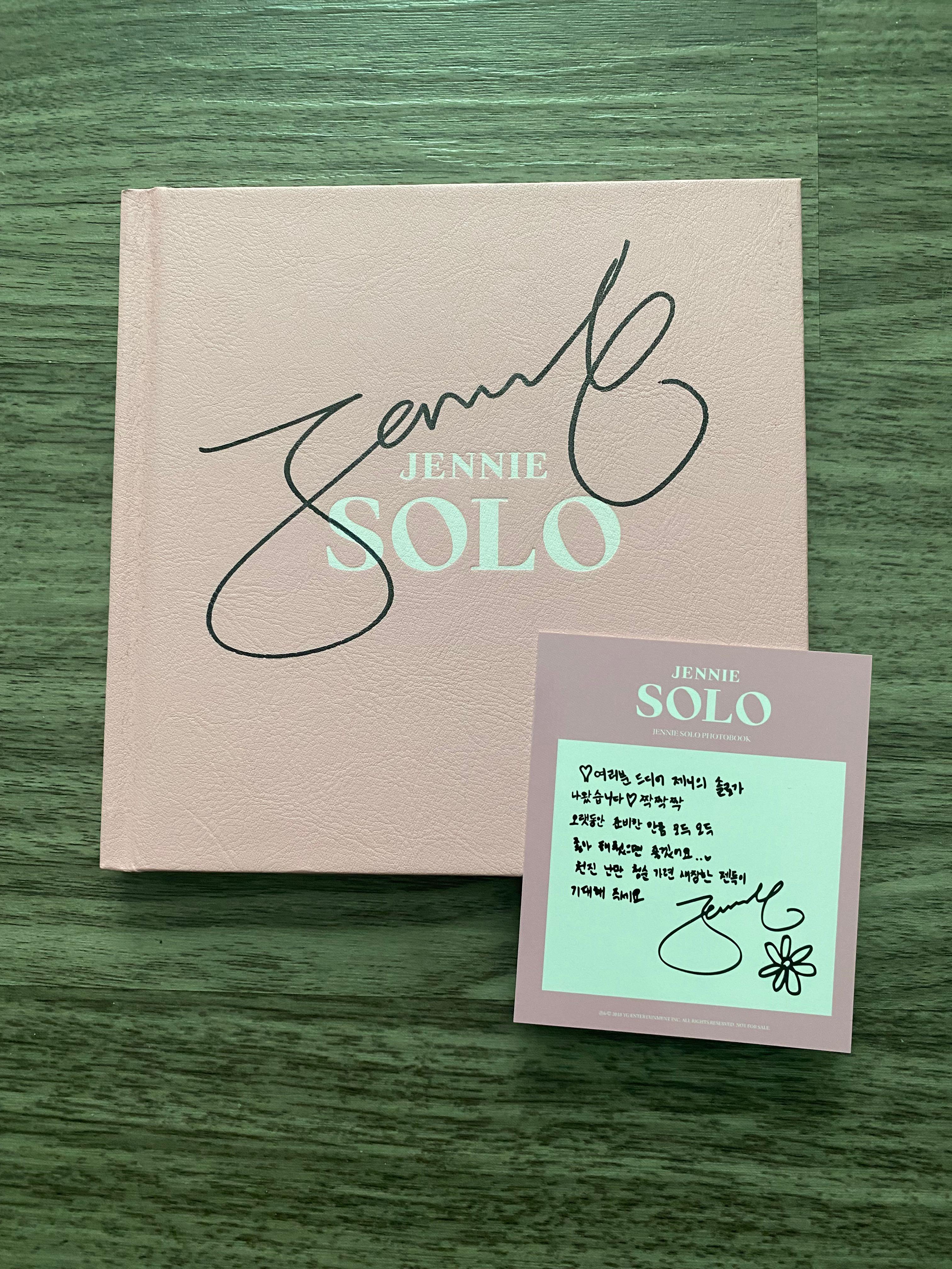 Blackpink Jennie Solo signed photo album + post cards + CD, Hobbies ...