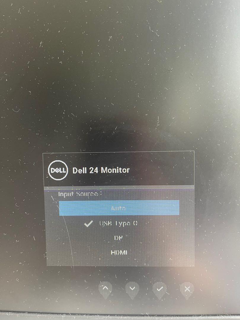 Dell 24 inch screen Monitor Flat Panel (spoiled), Computers & Tech ...