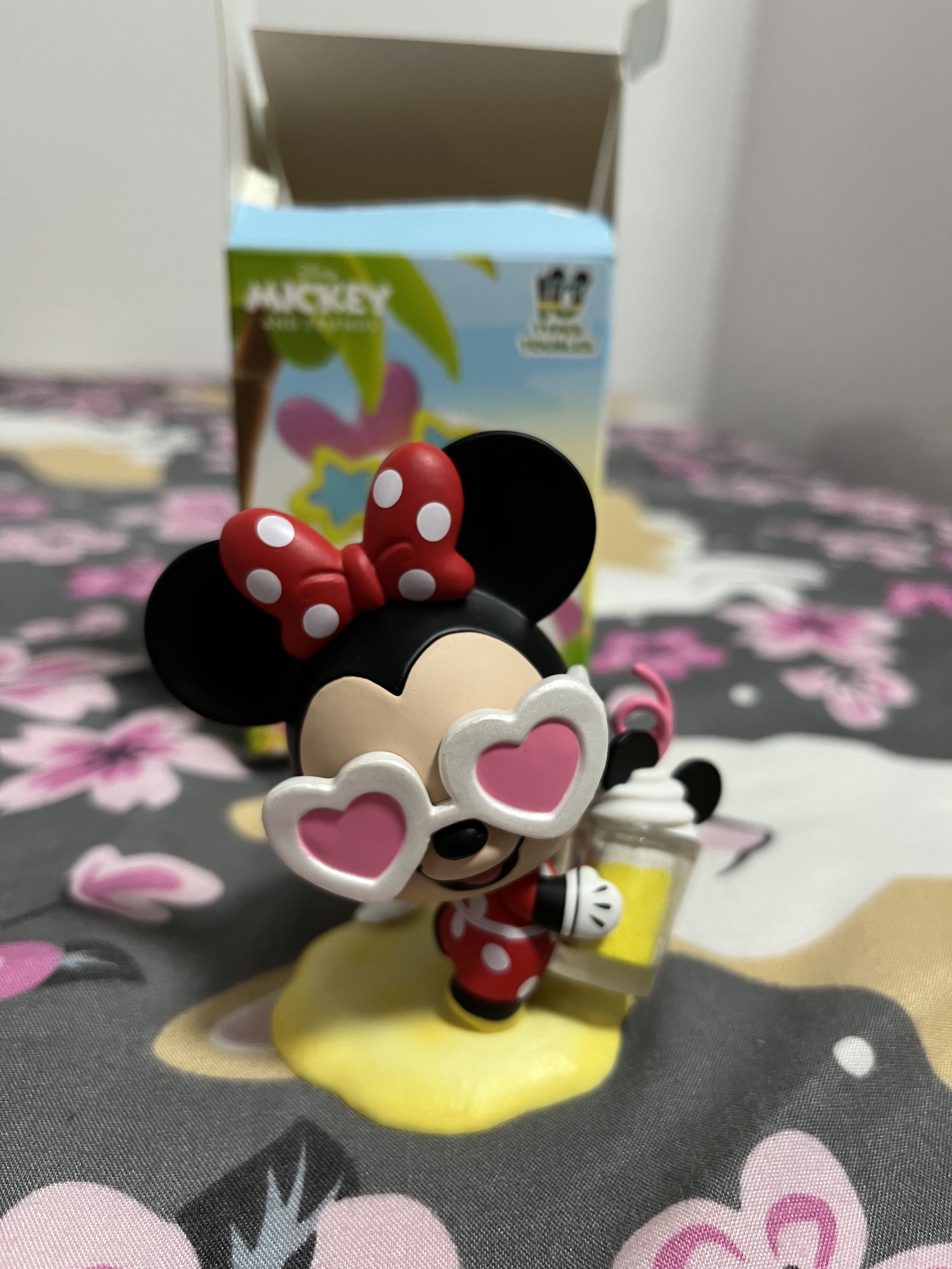 Disney, Hobbies & Toys, Memorabilia & Collectibles, J-pop on Carousell